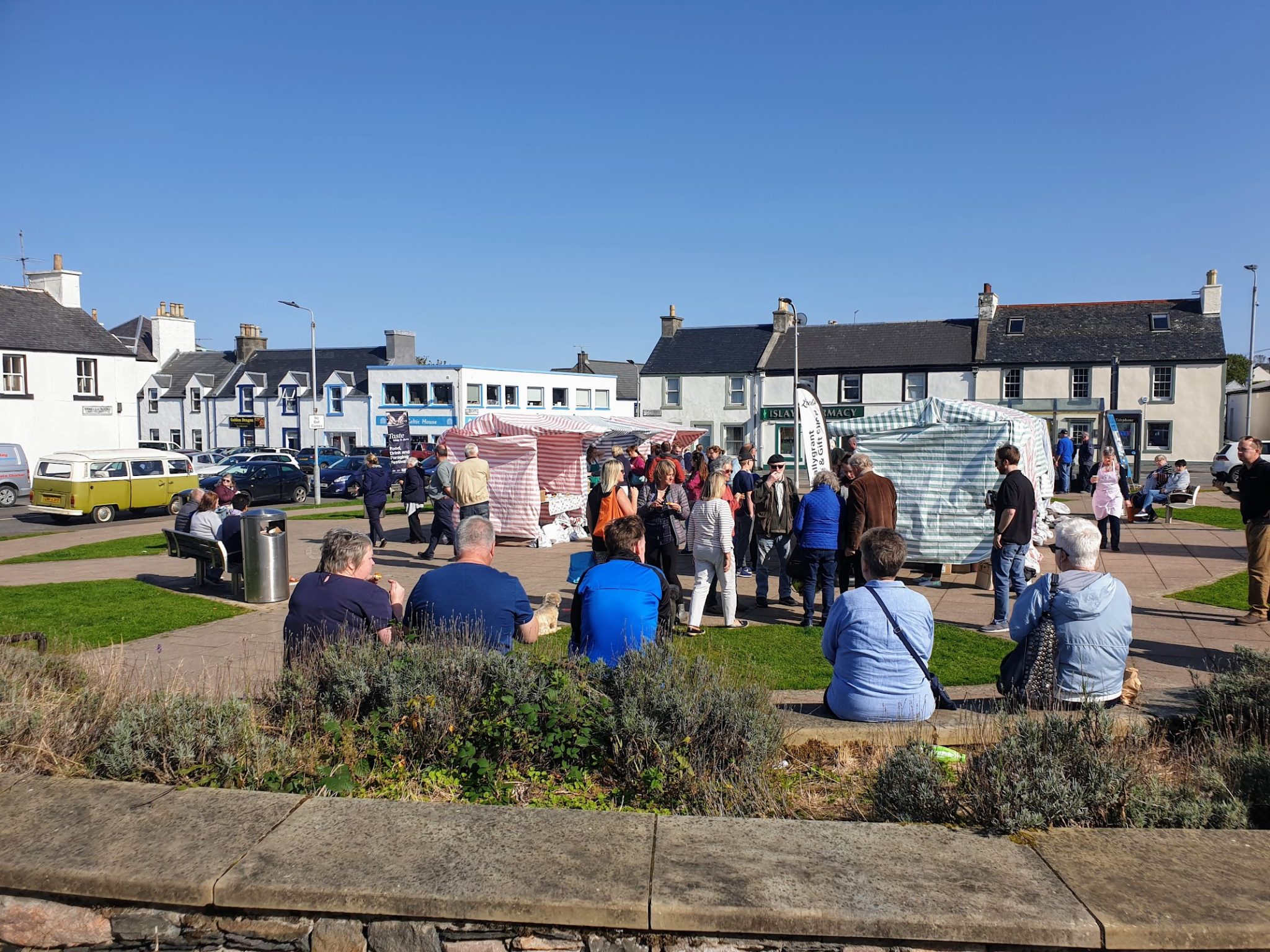 The village of Bowmore - Persabus