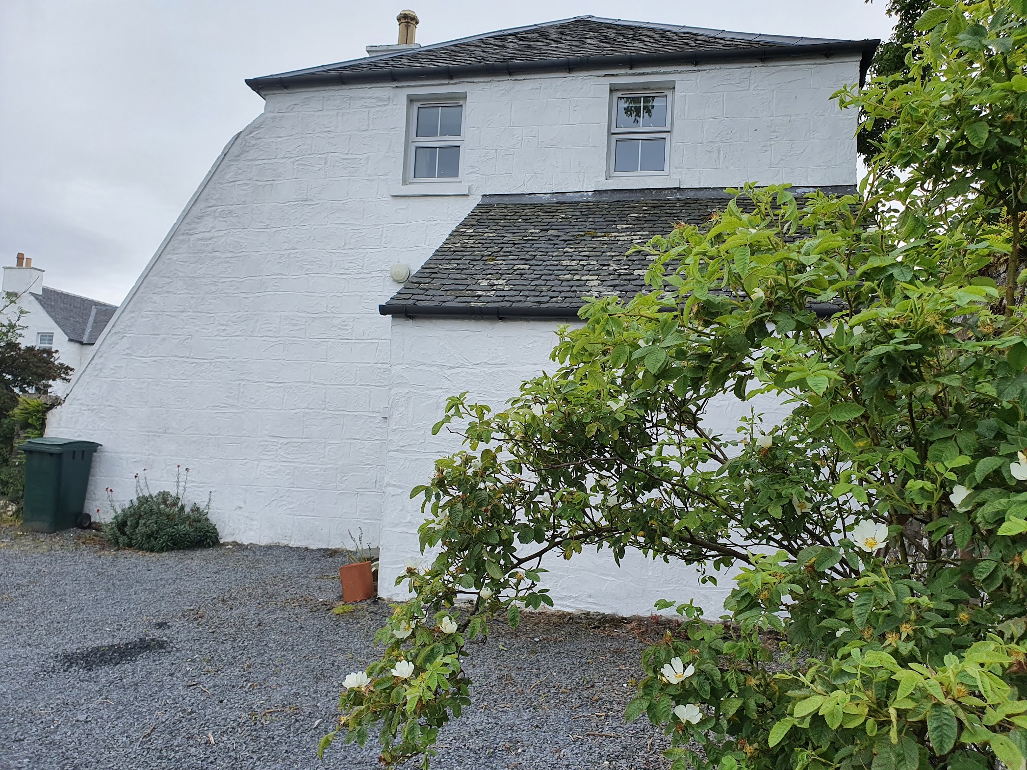 Islay accommodation | Persabus